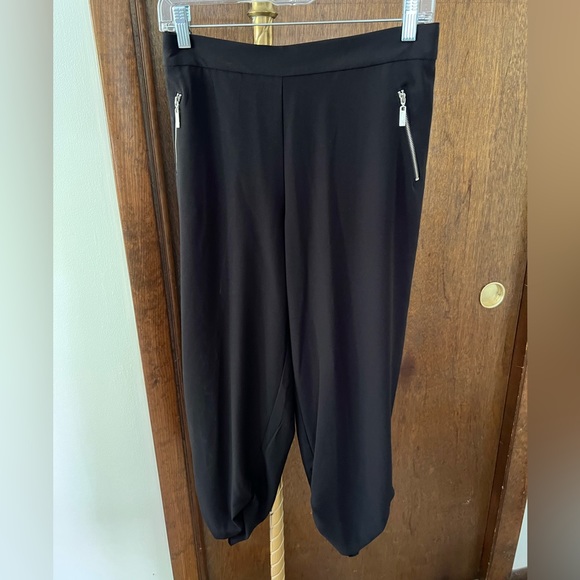 Alfani | Pants & Jumpsuits | Nwt Alfani Shore Lines Deep Black Capri ...
